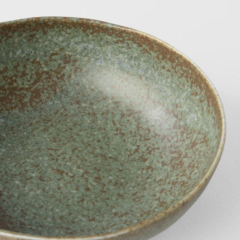 Small Oval Bowl 14cm / Green Fade Glaze |Made in Japan |BEON